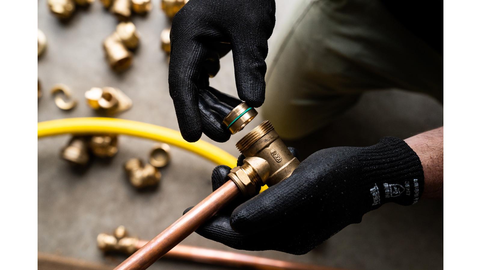 Builders' Merchants News - Introducing the FGLink adapter range from ...