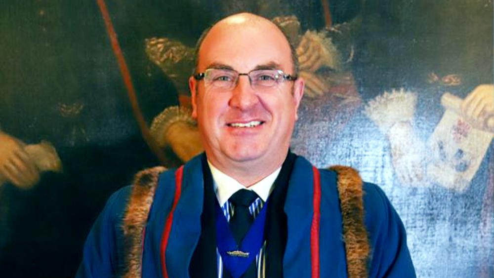 Builders' Merchants News - Worshipful Company installs new Master