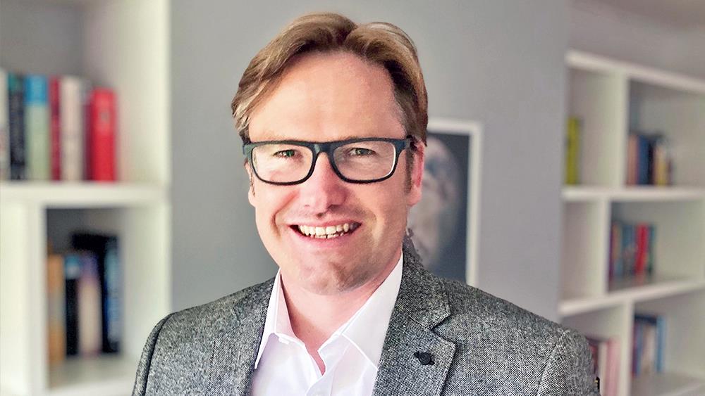 Builders' Merchants News - CMOStores.com drafts Customer Experience ...