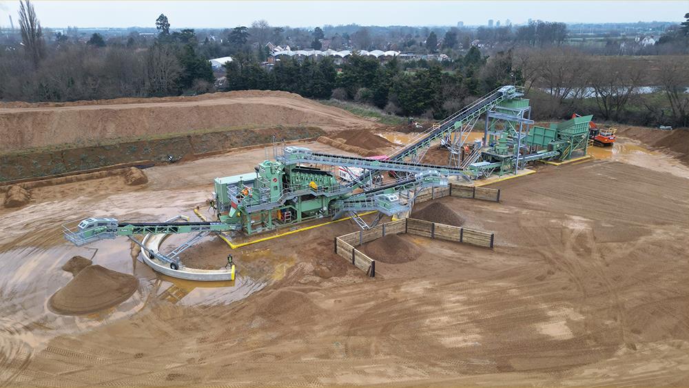 Builders' Merchants News - Cemex UK opens new sand and gravel quarry in ...