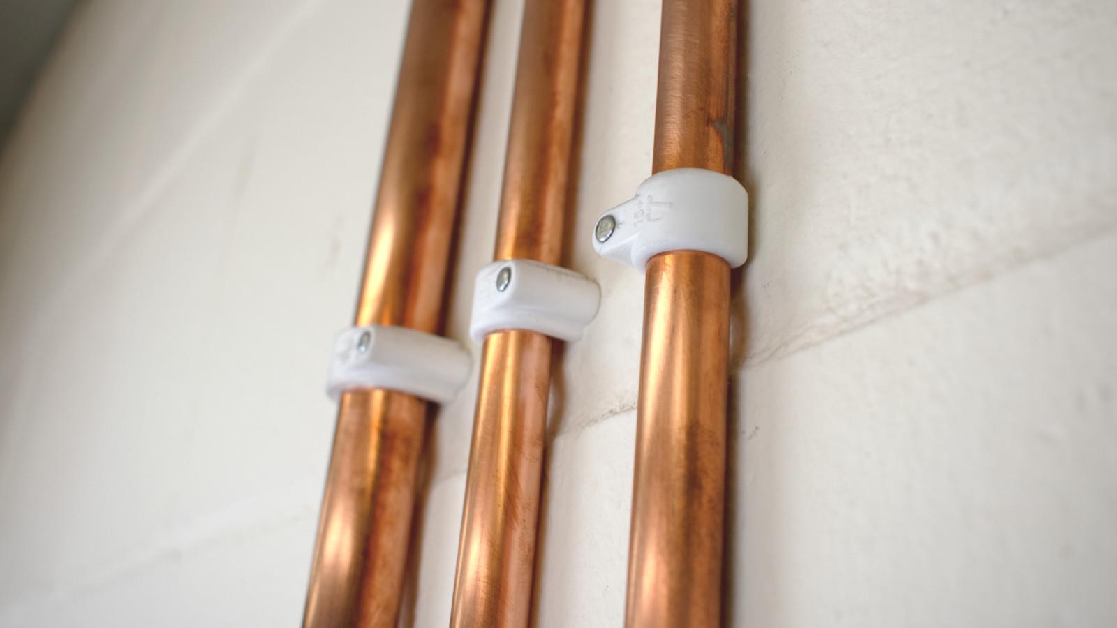 Builders' Merchants News - Pipework made easy with Talon’s Nail-In clips