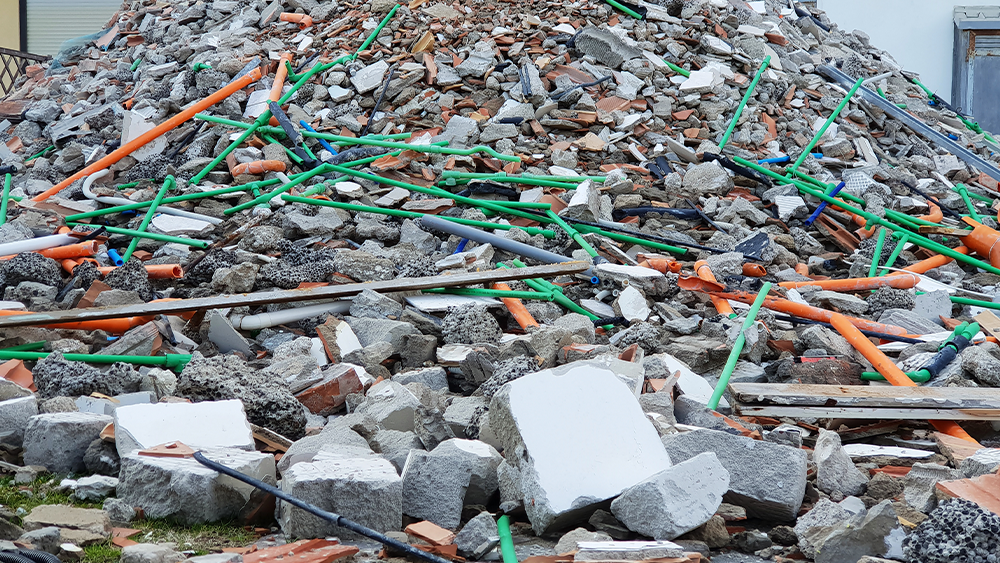Builders' Merchants News - Plastic waste from UK construction industry ...