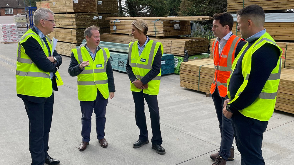 Builders' Merchants News - MP visit highlights merchant industry role ...