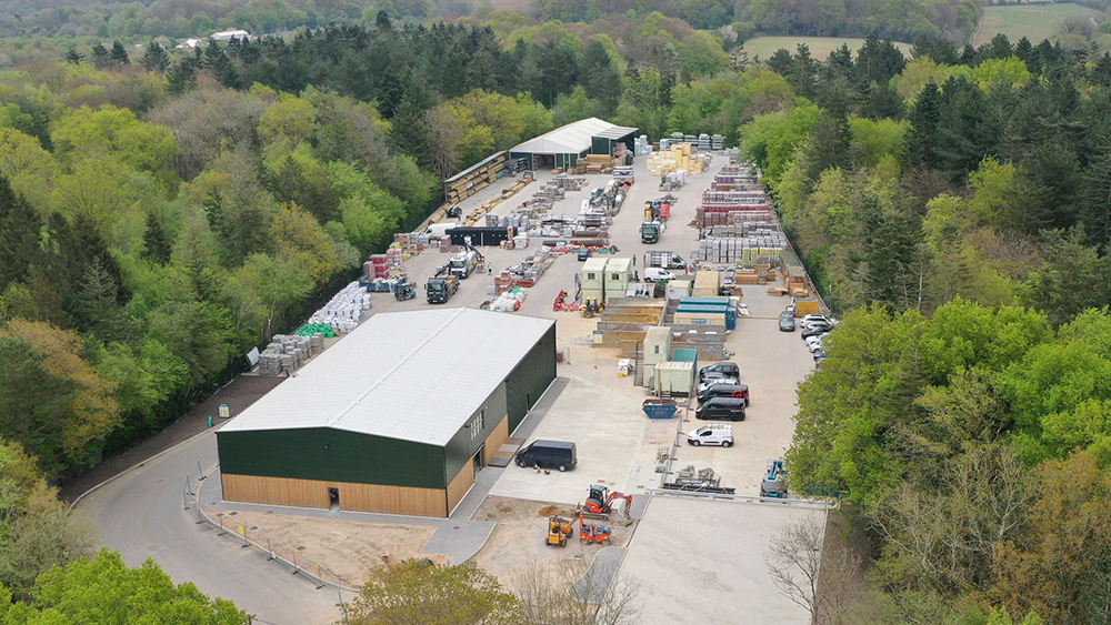 Builders' Merchants News - Lords opens newly refurbished Beaconsfield ...