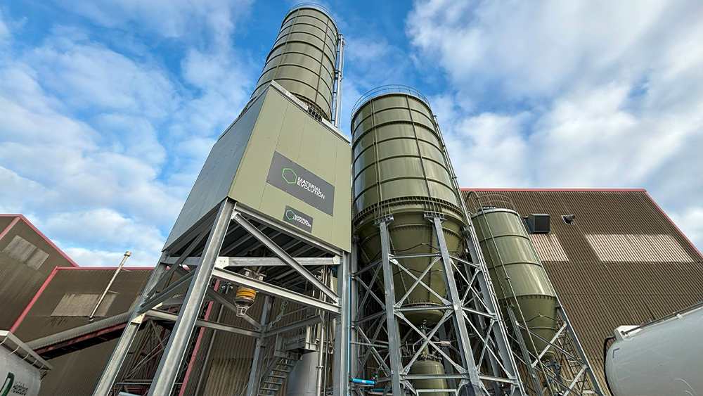 Builders' Merchants News - UK’s largest ultra-low carbon cement plant ...
