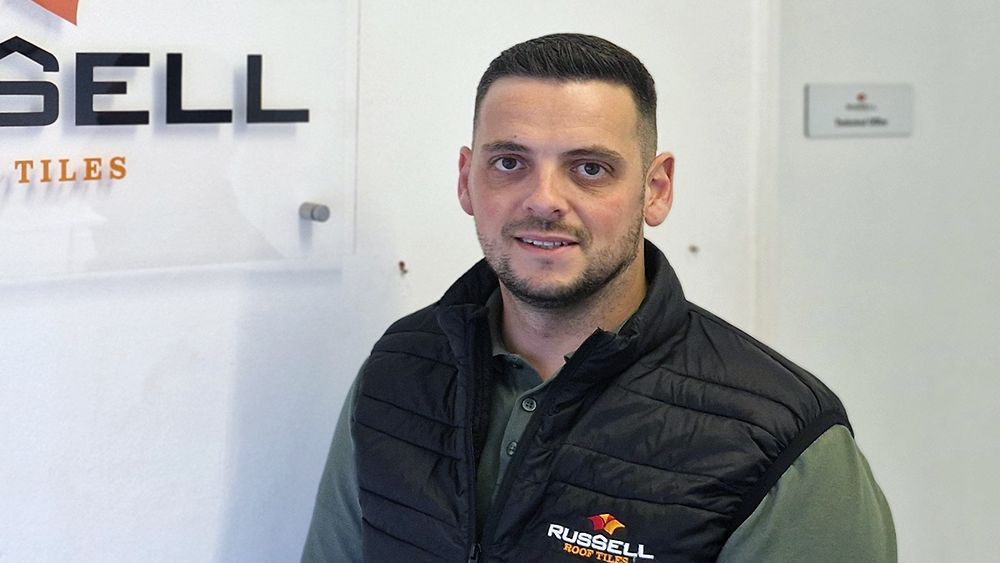 Builders' Merchants News - Russell Roof Tile appoints Technical Solar ...
