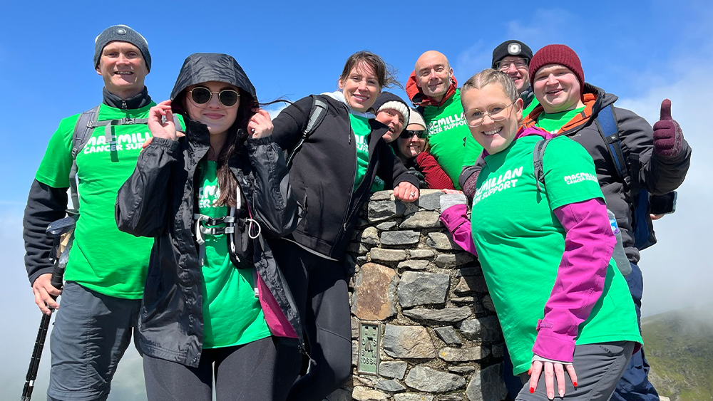 Builders' Merchants News - PJH team conquers Yr Wyddfa for Macmillan