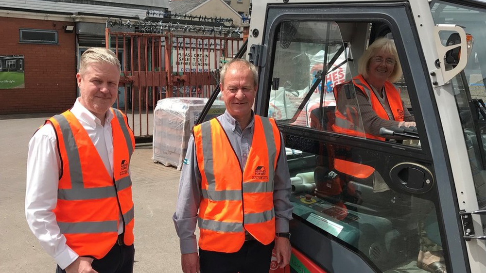 Builders' Merchants News - MP tours Hughes Forrest to learn how it is ...