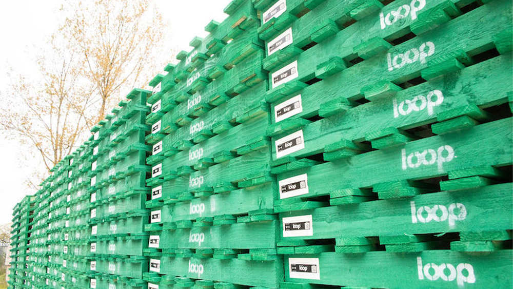 Builders' Merchants News - Bright green pallets in production as The ...