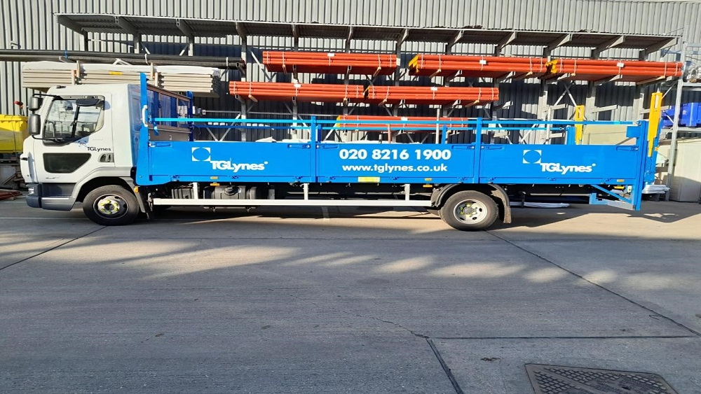 Builders' Merchants News - TG Lynes invests in lorry safety system